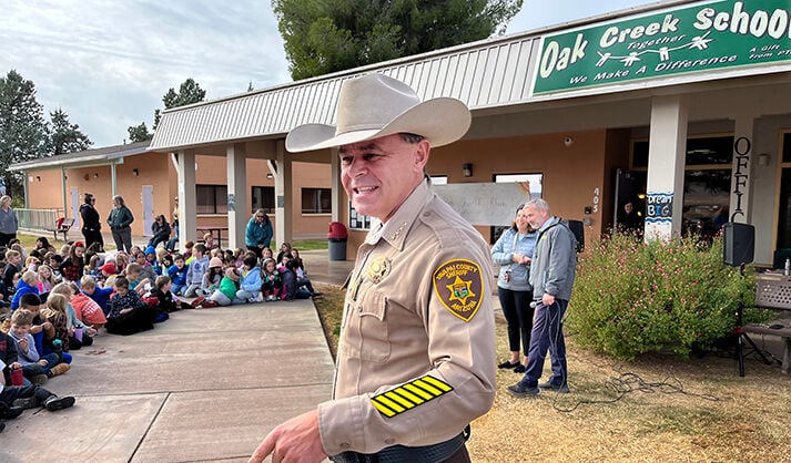 Sheriff Rhodes goes back to grade school | Features | verdenews.com