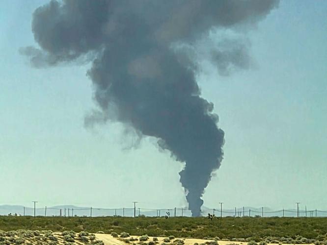 B-52 on test flight plunged at a rate of nearly a mile a minute before ...