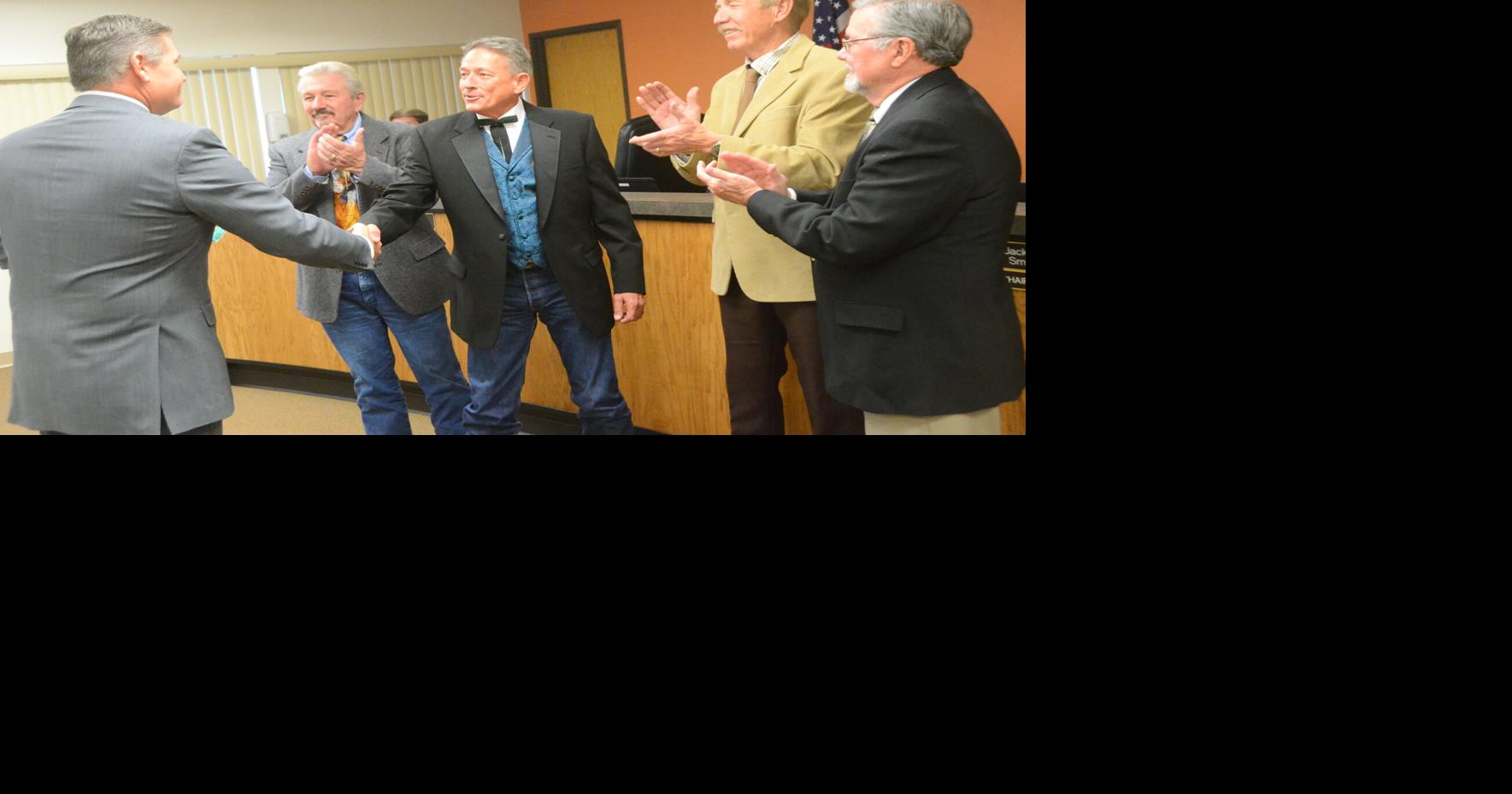 480 meetings later, Chip Davis steps down from Board of Supervisors ...