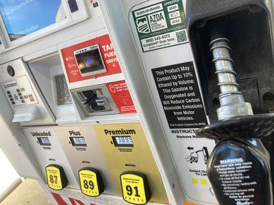 Be aware of 'hold charges' when pumping gas | News | verdenews.com