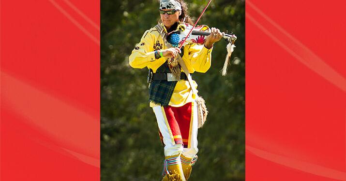 Celtic Indian Arvel Bird performs in Old Town | Kudos | verdenews.com