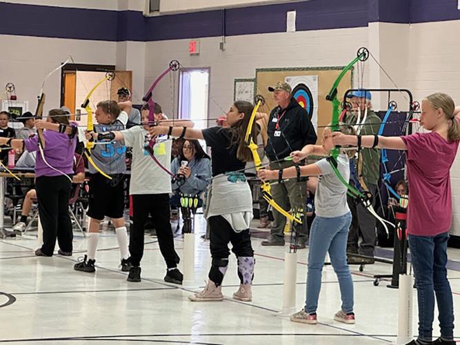 School's Archery Fun-Shoot honors LISA | Features | verdenews.com