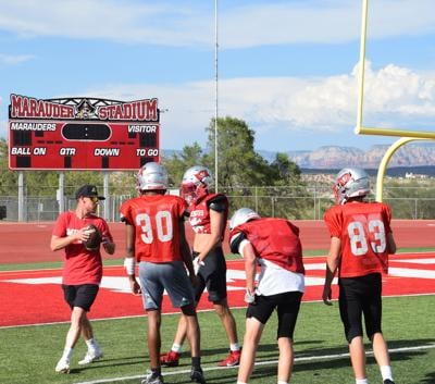 Mingus Union football has tough games ahead as season nears end ...