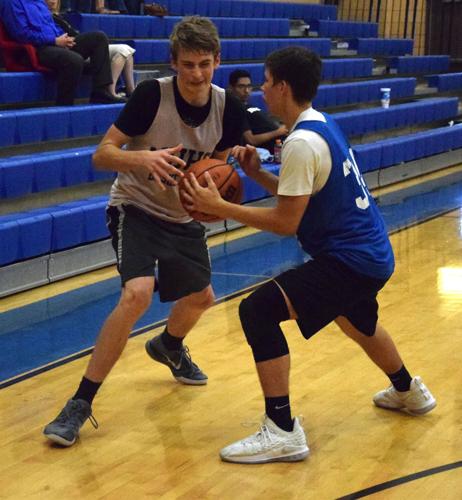 Camp Verde boys basketball takes on all comers in summer play | Sports ...