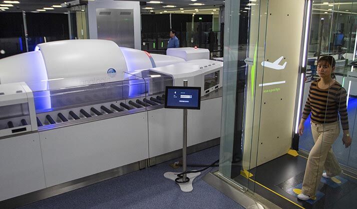 TSA unveils passenger self-screening lanes at Vegas airport as 'a step ...