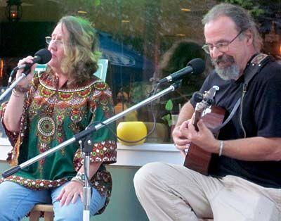Leslie & Larry Latour - Live at Studio B | See & Do | verdenews.com