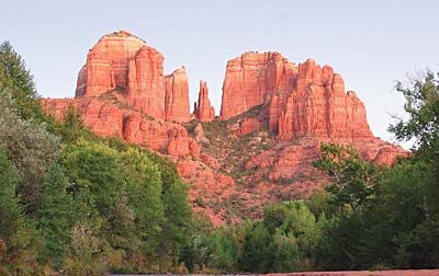 Tourist caught defacing Cathedral Rock, Forest Service investigates ...