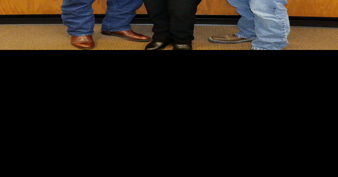 Yavapai Supervisors choose Brown as 2024 chairman, Michaels vice chair ...