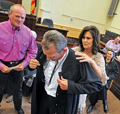 Joe Butner sworn-in as judge of Superior Court | News | verdenews.com