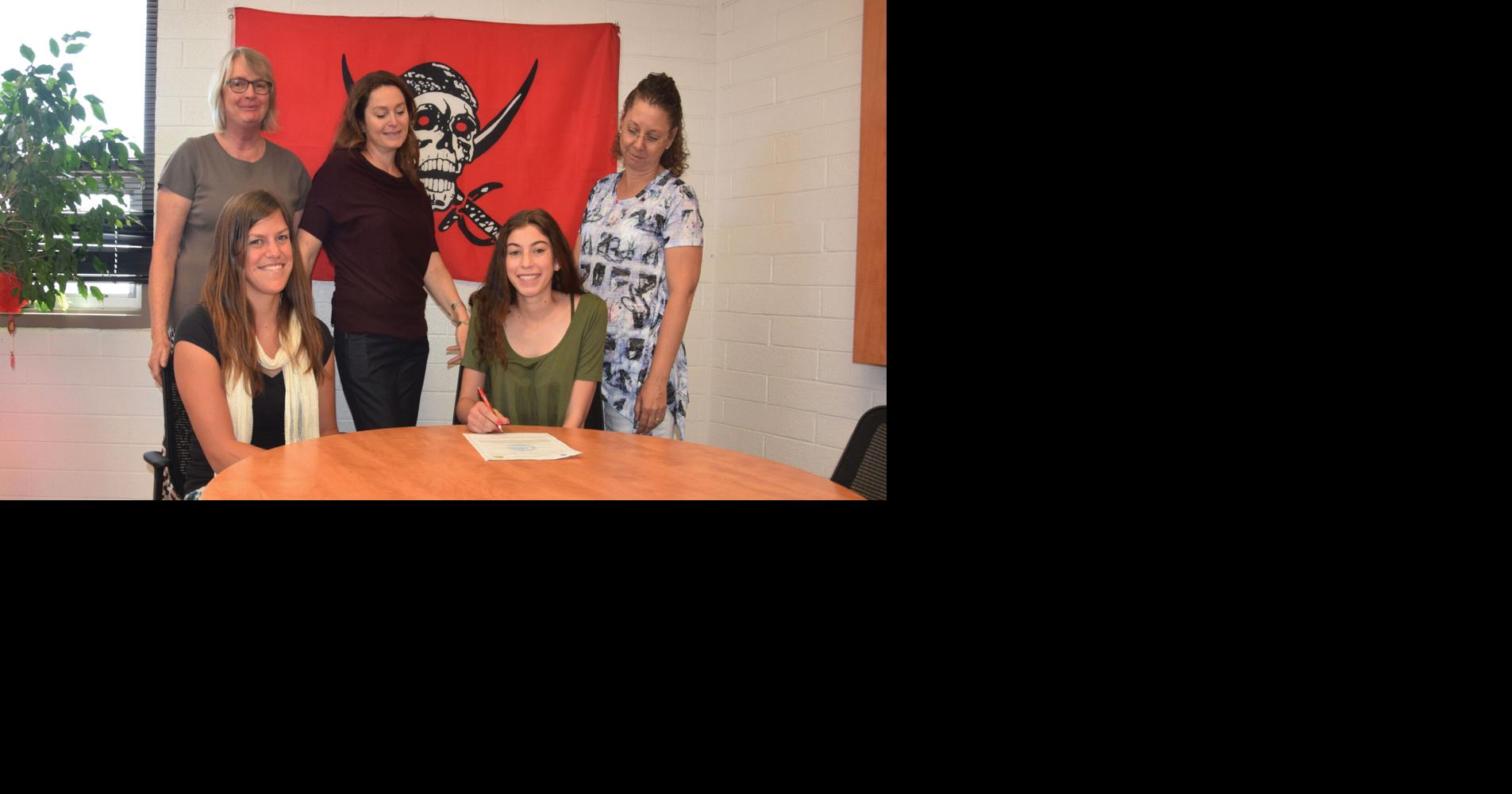 Mingus Union’s Rachel Valentine signs with Lyndon State College ...