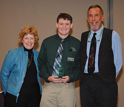 Thomas Dunbar receives President's Award for Excellence at Verde Campus ...