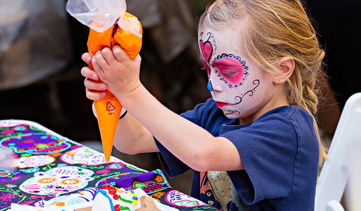 2022 Day of the Dead & Marigold Mural Project at Tlaquepaque | Kudos ...