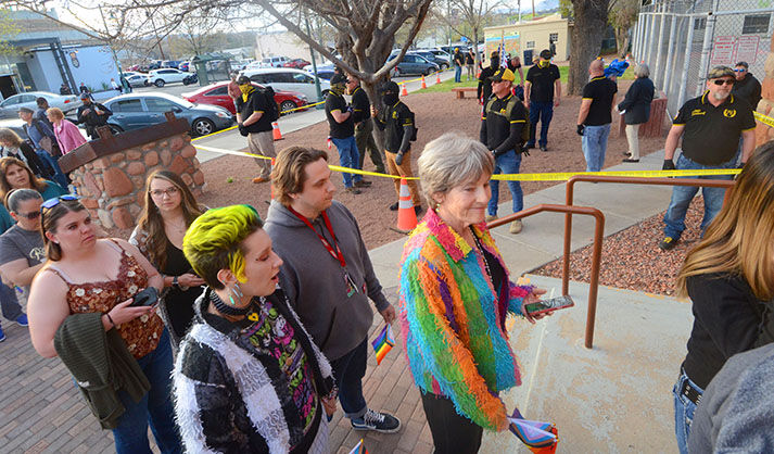 Proud Boys, drag show supporters keep the peace (VIDEO) | News ...