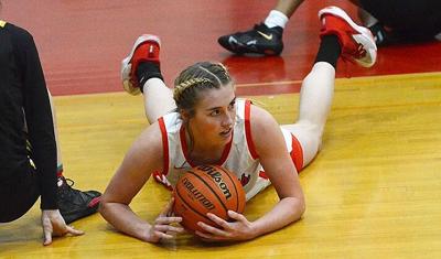 Mingus Union’s girls basketball team gets jump start with summer play ...