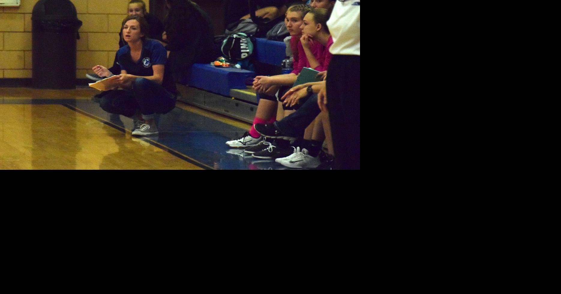 Camp Verde volleyball’s Armstrong wins 2A Central Region coach of the year | Sports | verdenews.com