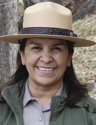 Furlough fallout: Partial government shutdown enters fifth week | Camp ...