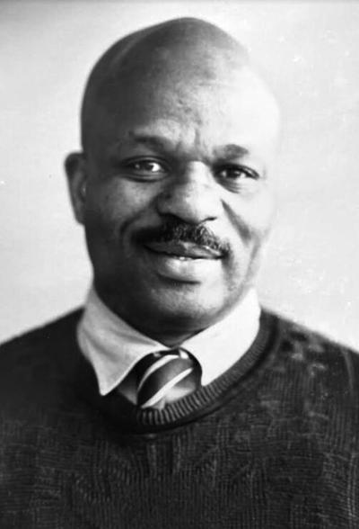 Reginald G. Ward | Obituaries | vernoniasvoice.com