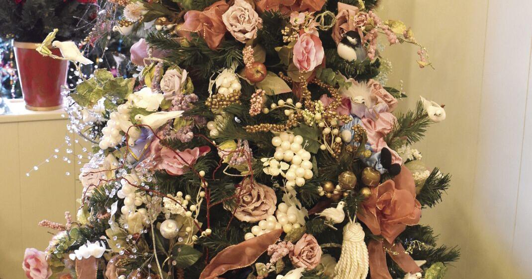 Get into the Holiday Spirit at The Rusty Nail Annex! | Business ...