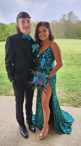 Vinton-Jackson prom photos | News | vintonjacksoncourier.com