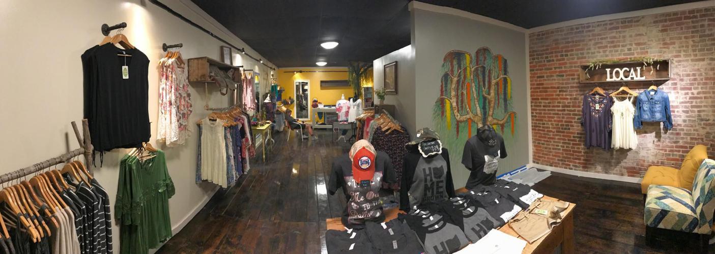 New clothing boutique opens in McArthur | Spotlight ...