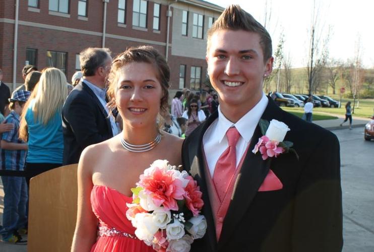 Vinton County High School Prom | News | vintonjacksoncourier.com