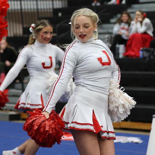 Jackson cheer team captures state title | News | vintonjacksoncourier.com