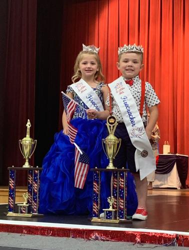 Vinton County pageant royalty crowned | News | vintonjacksoncourier.com