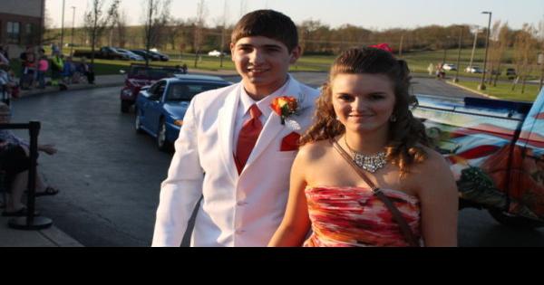 Vinton County High School Prom | News | vintonjacksoncourier.com
