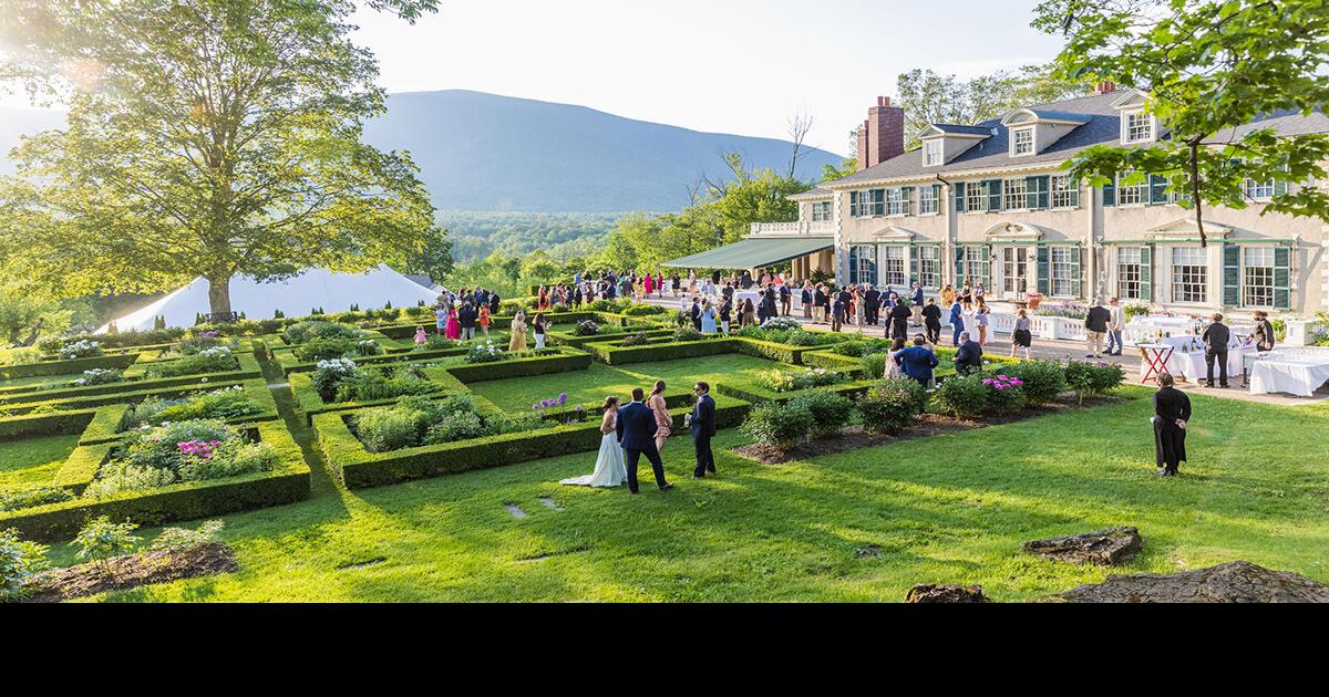 Hildene: Lincoln family home | Stowe/Green Mountain Weddings | vtcng.com