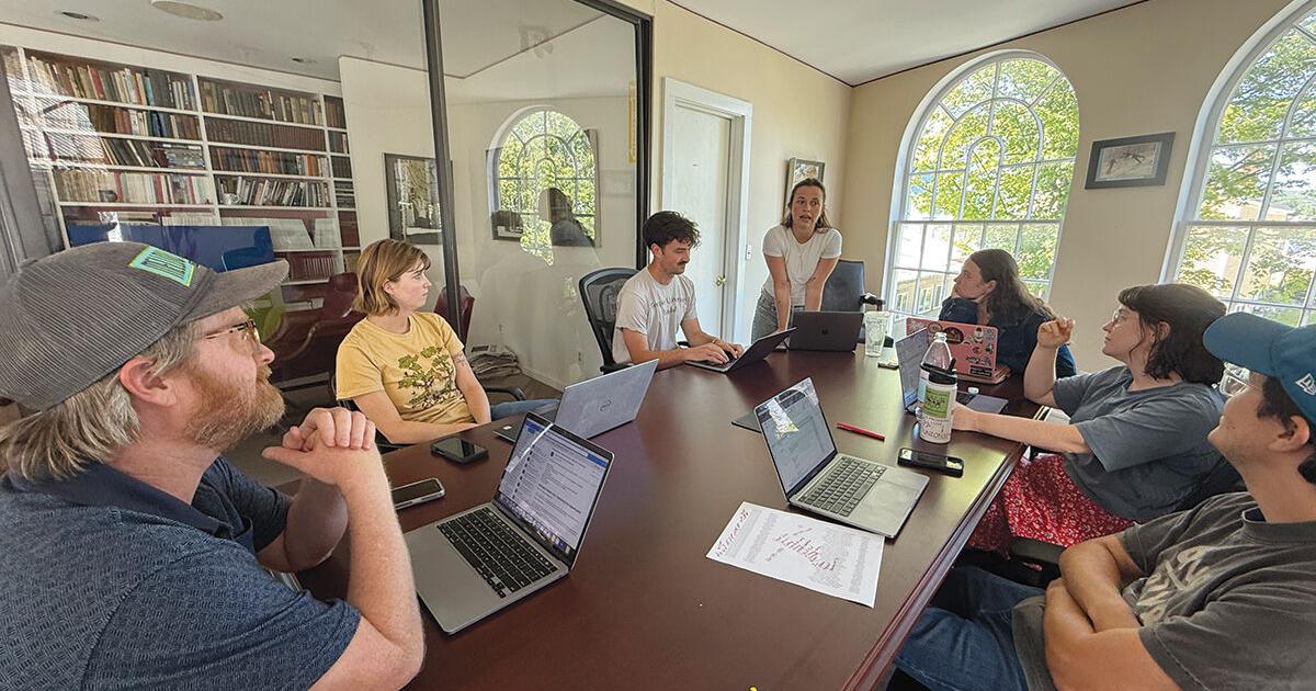 Extra, extra! News outlets share $100,000 in local civic journalism ...