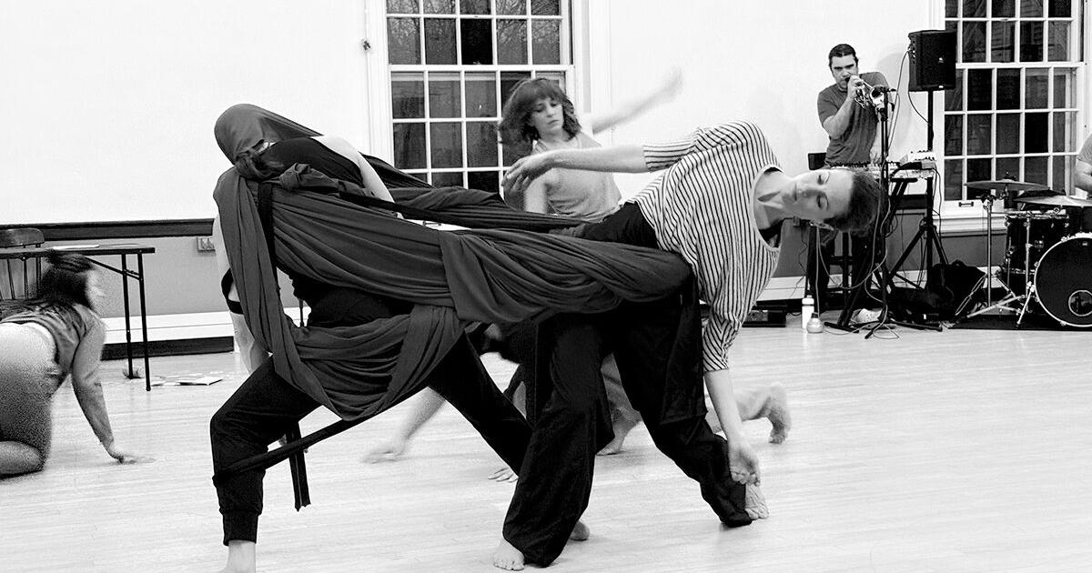 Dance production seeks togetherness | Dance | vtcng.com