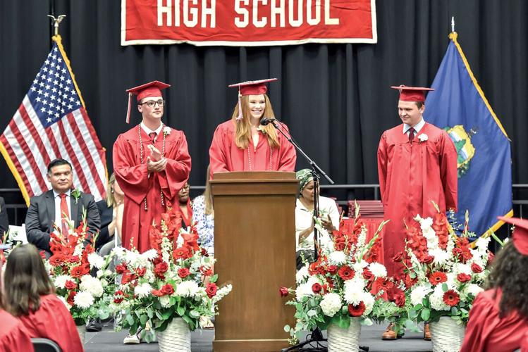 ‘Resist despair’ CVU graduation speaker says | School News | vtcng.com