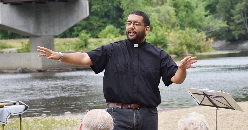 Rev. Devon Thomas joins Hyde Park Congregational Church | Community ...
