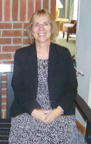 The Woodlands at Stowe celebrates Penny Davis’s service | Community ...