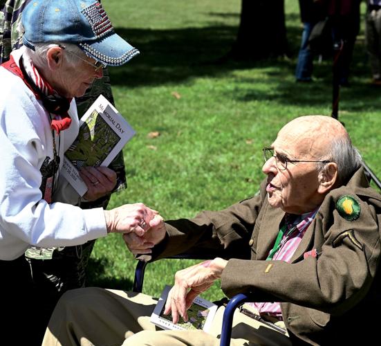 Sunny Memorial Day shines light on those who served | Community | vtcng.com