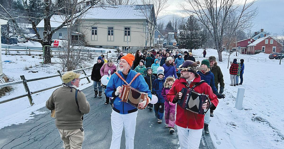 Cabot Arts holds annual Twelfth Night celebration | Community | vtcng.com