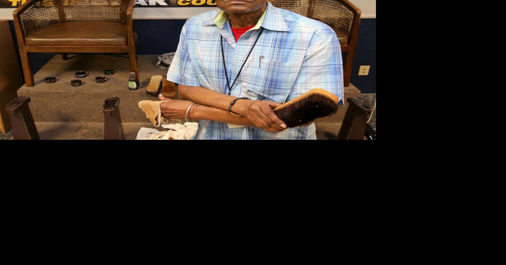 Services set for shoeshine man Robert Pearson