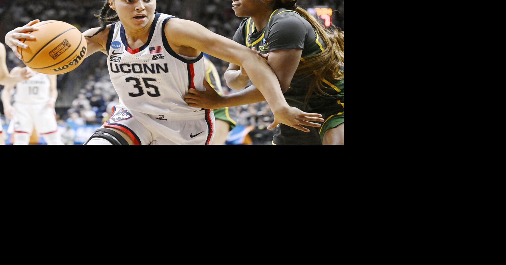 Fudd's flaming bullets send Baylor's upset bid up in smoke, 77-58