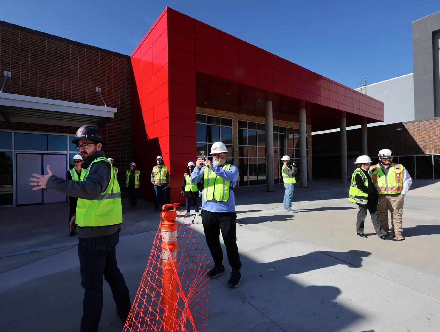 Waco ISD shows work at Kendrick Elementary, Waco High