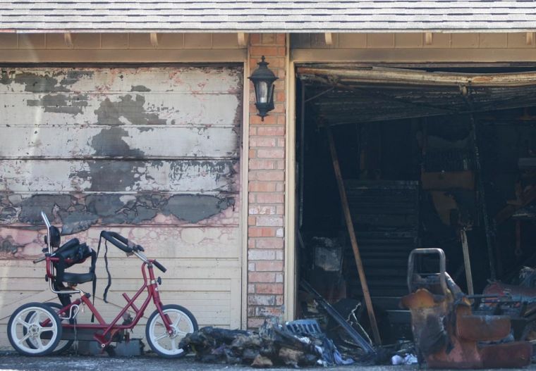 POLICE NEWS: Garage fire displaces Waco family