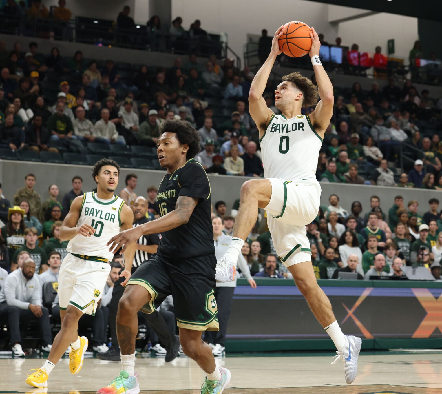 Baylor gets rolling downhill in rout of Sacramento State