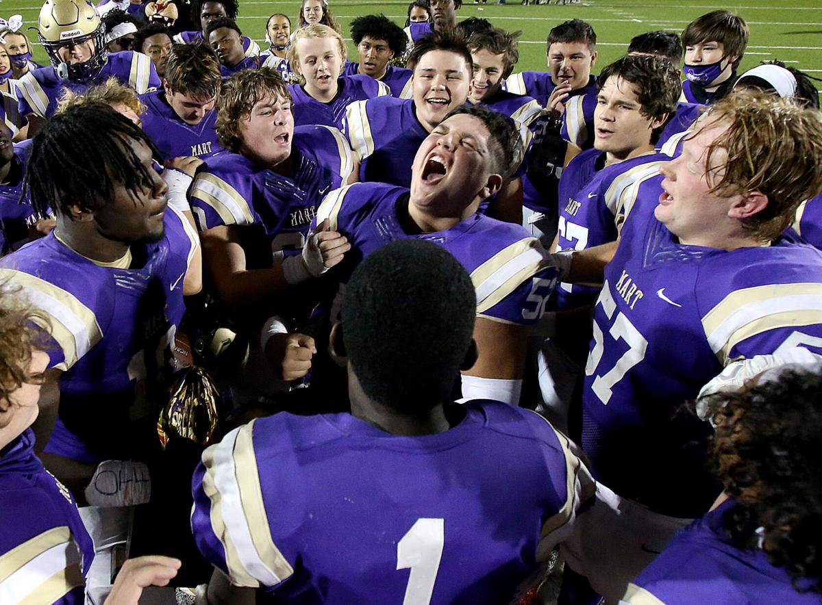 Marvelous Mart returns: Panthers on the brink of 4th straight title