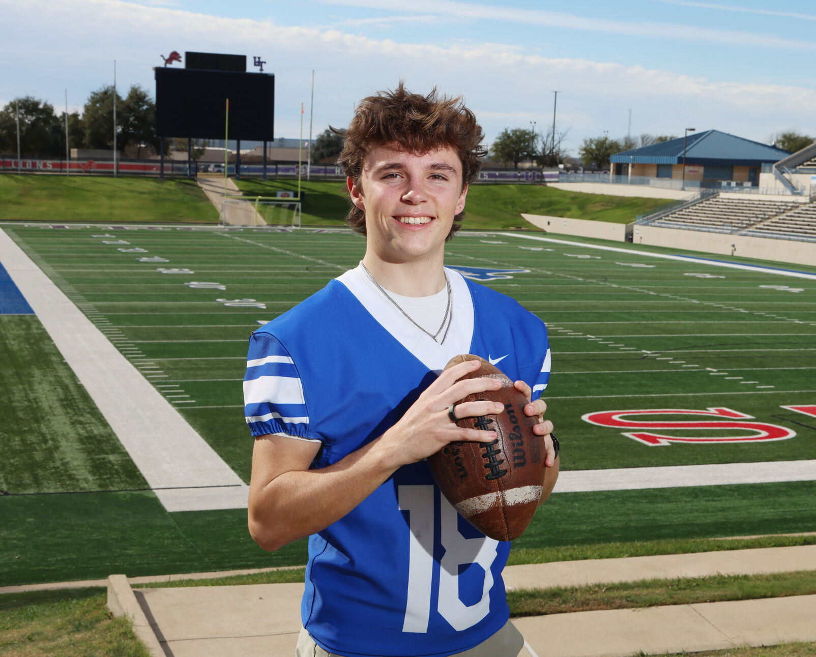 2025 Super Centex Six-Man Football: Valor's Bear had bite
