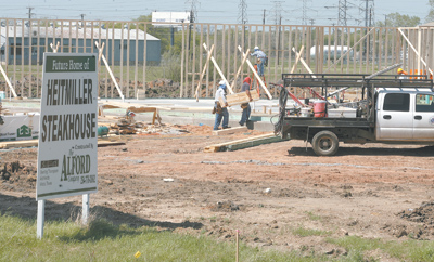 Heitmiller's Steakhouse to open new location in Lacy-Lakeview, close ...