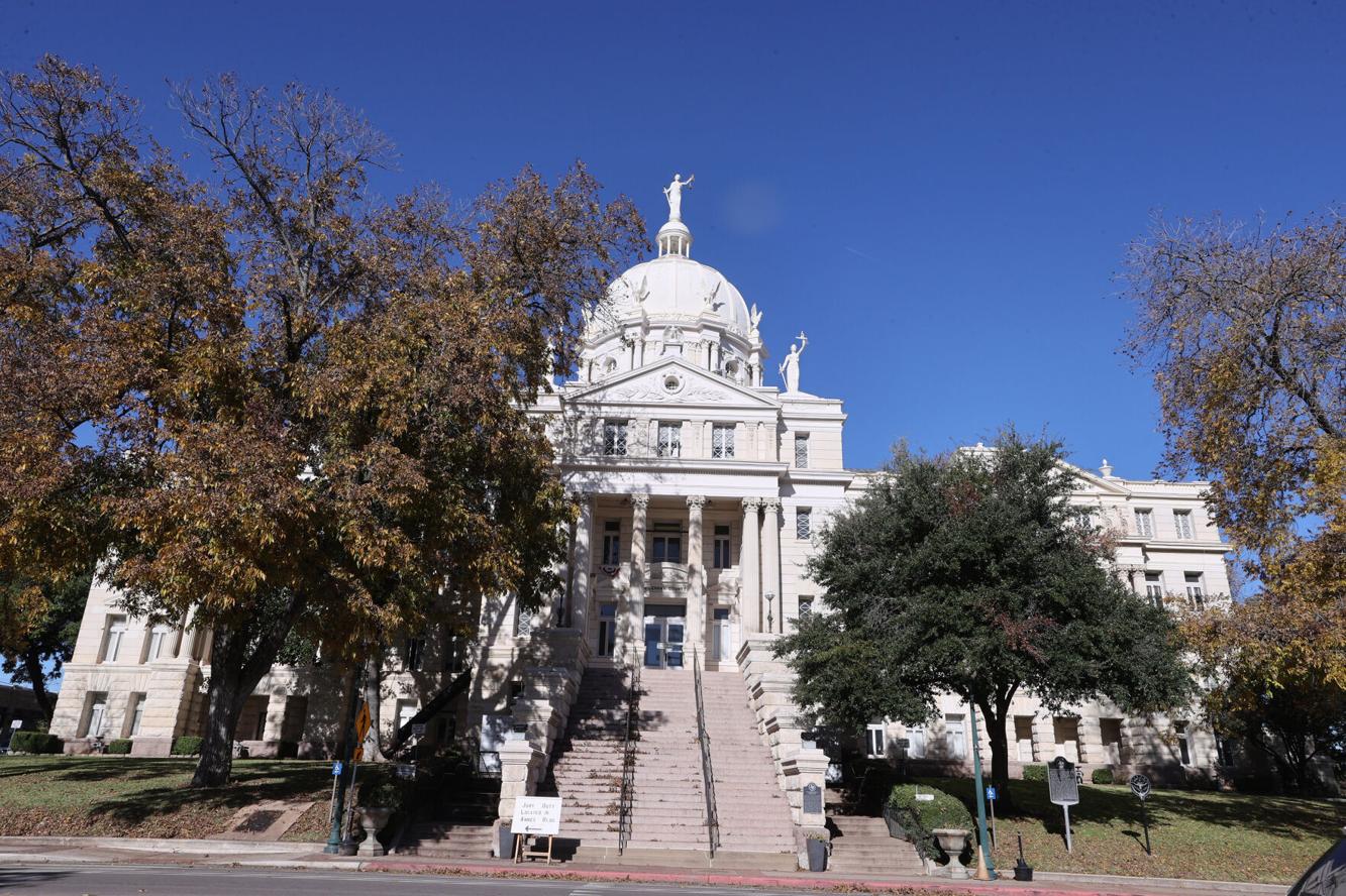 Waco judge to give talk on new book about 1902 courthouse