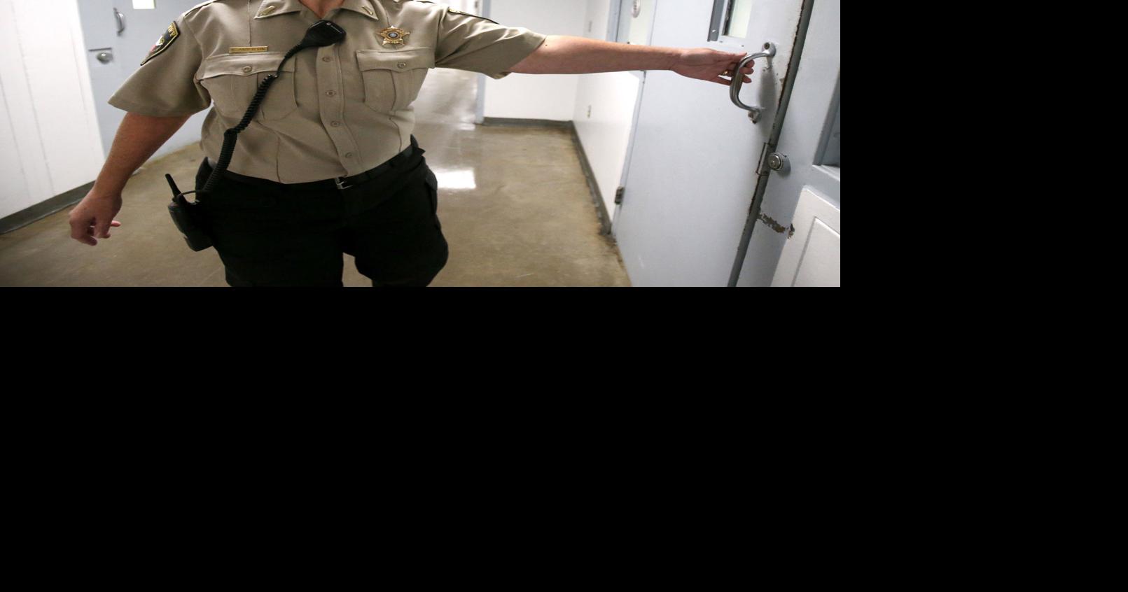 Jail lieutenant wins statewide award