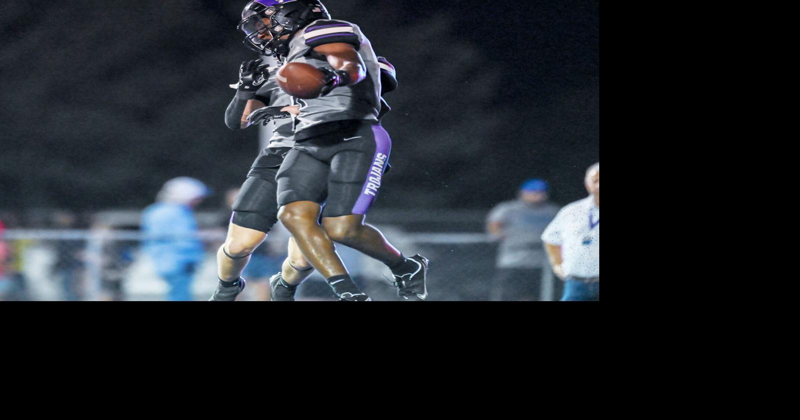 University Trojans rush away with opening night victory over Robinson