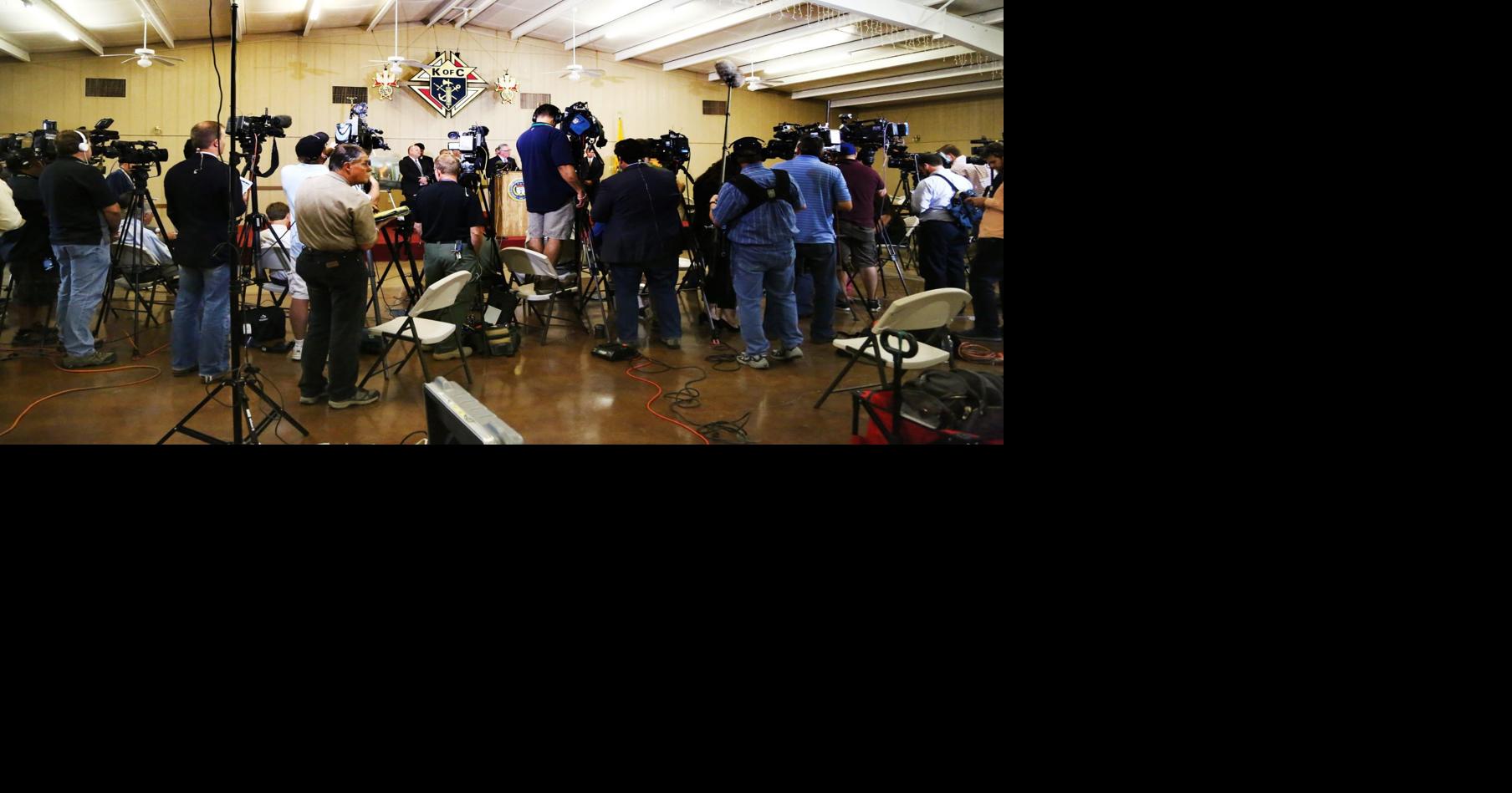 West explosion investigators say someone started fire