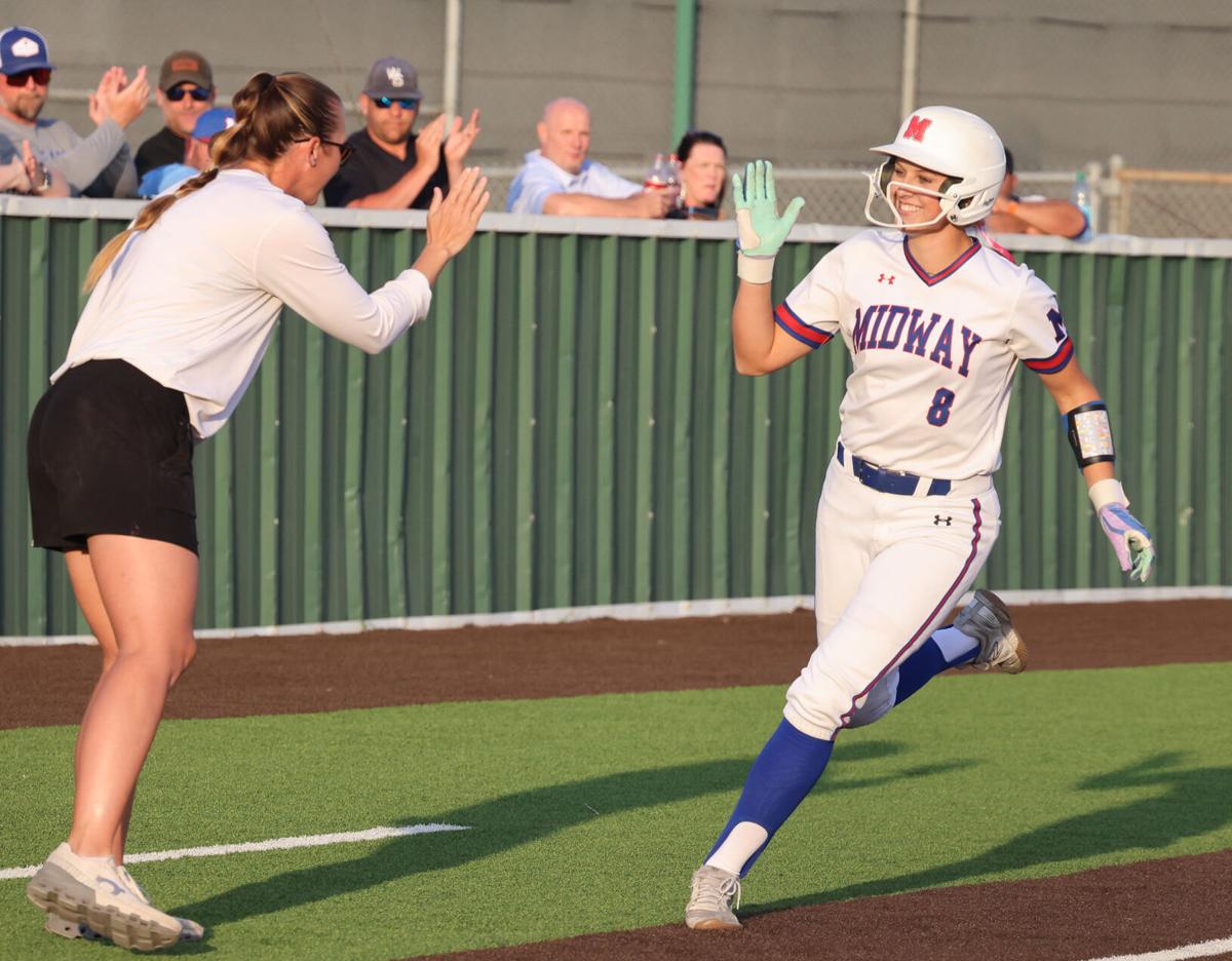 Centex softball seeing noticeable home run uptick