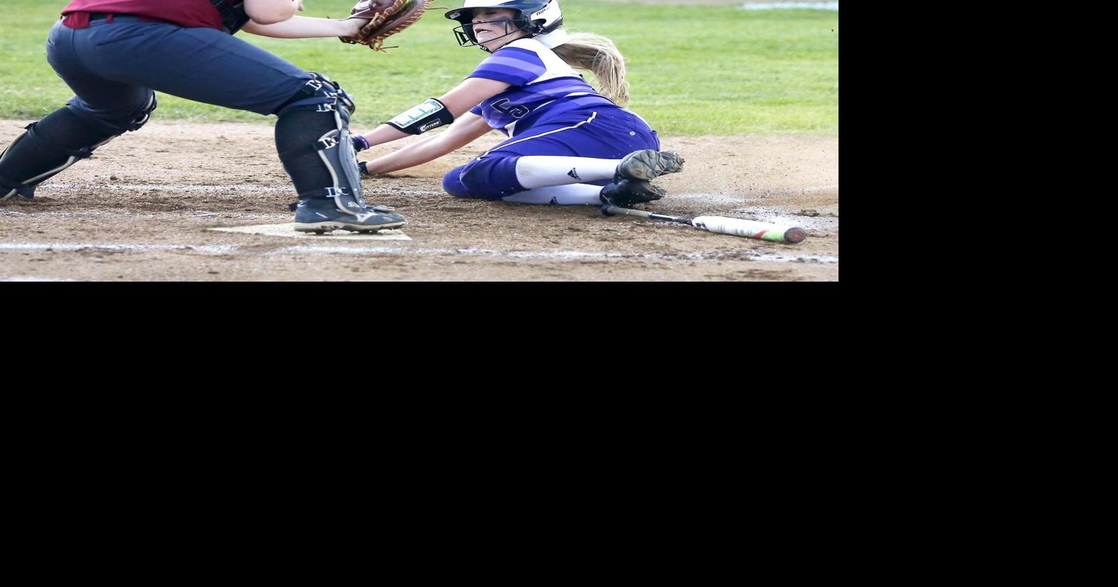 Mart scores 10 early, cruises to 11-6 softball win over Riesel